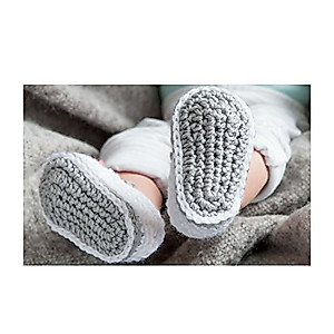 Infant Boots & Hats: 6 Charming Baby Sets-12 Stylish Baby Crochet Designs for Boys & Girls