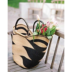 Large Yikene Ghanaian Wing U-Shopper - Ghana Bolga Basket Fair Trade - 16"-19" Across (Black & Tan)