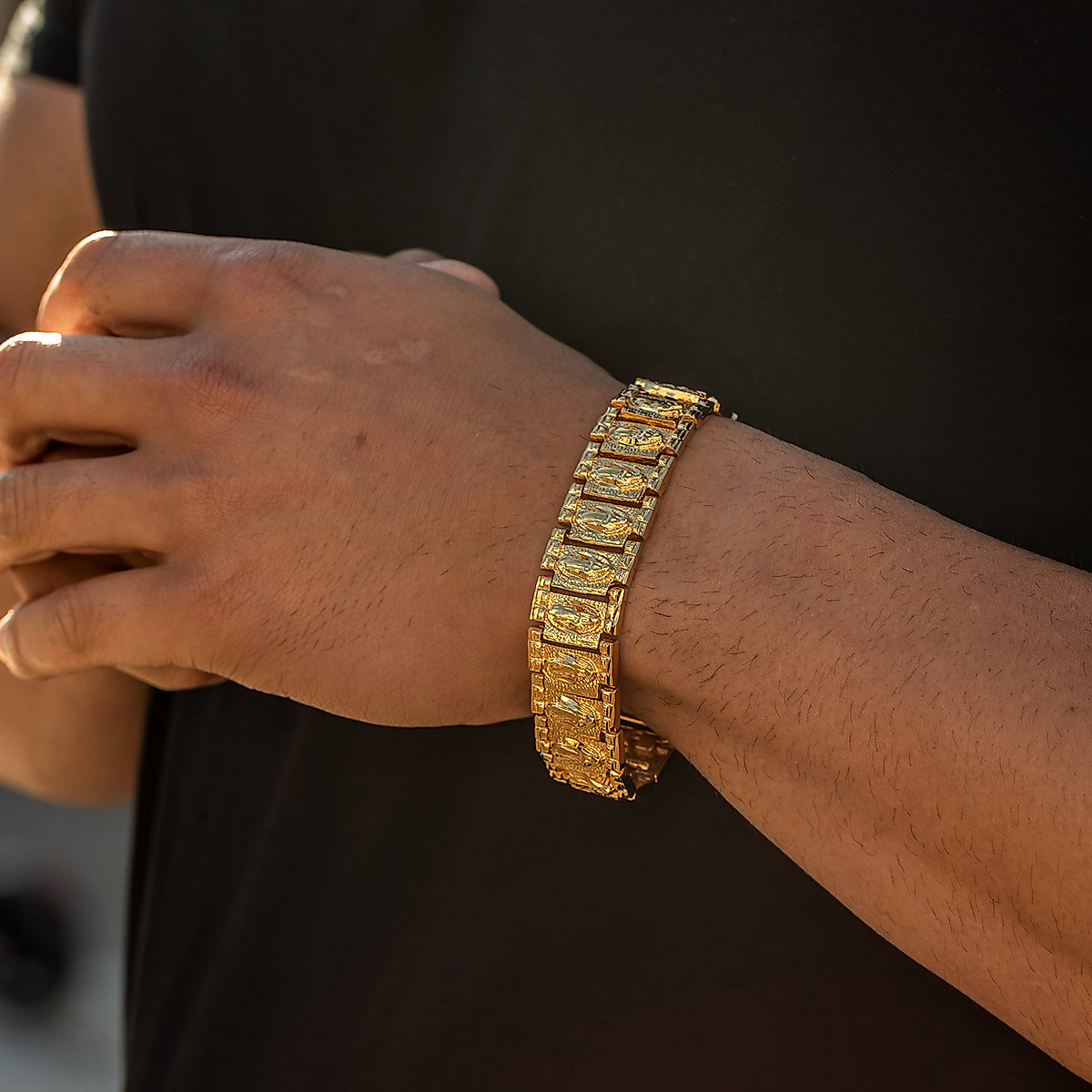 LIFETIME JEWELRY Virgen de Guadalupe Link Bracelet for Men and Women 24K gold plated (8)