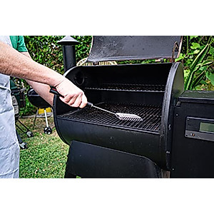 BBQ Dragon Chainmail Grill Brush and Scraper - Stainless Steel Grill Cleaning Brush - Heavy Duty and Bristle Free Grill Cleaner, Grill Scraper - Safe for Porcelain - Perfect Grill Accessories Gift