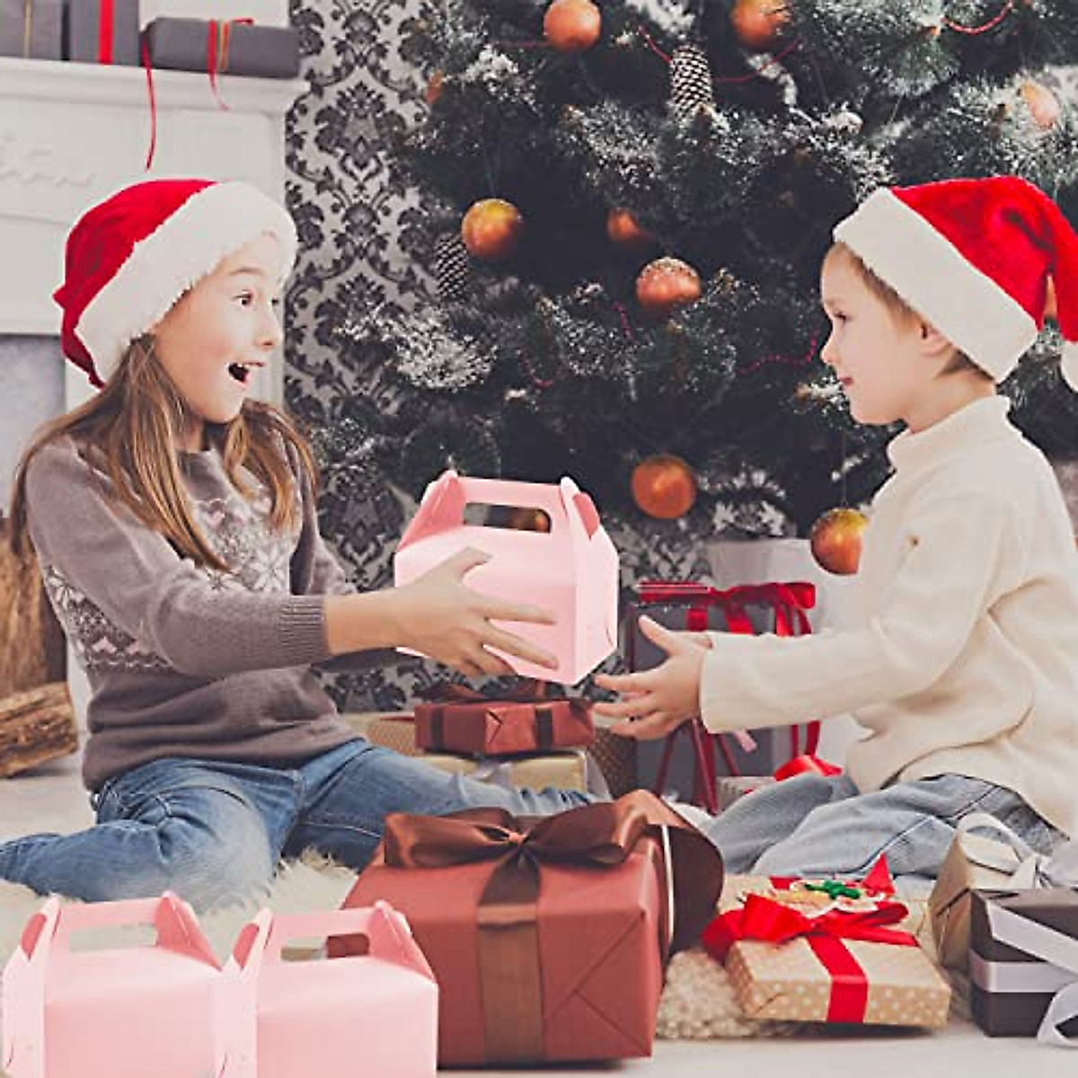 Lainrrew 30 Pcs Gable Candy Treat Boxes, Small Goodie Boxes ,Kraft Paper Gift Box for Christmas Party Decorations Birthday Party Favors (Pink)