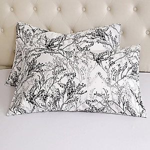 LAMEJOR Duvet Cover Set Queen Size Strawberry/Chevron Pattern Sweet Reversible Bedding Set Comforter Cover (1 Duvet Cover+2 Pillowcases) Pink