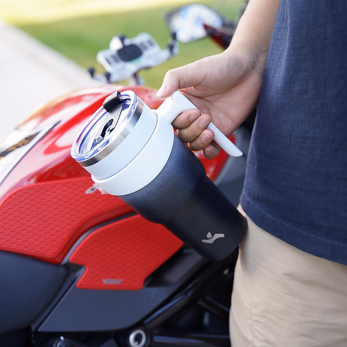 Konokyo 20 oz Tumbler with Handle and 2 Straw 2 Lid, Insulated Water Bottle Stainless Steel Vacuum Cup Reusable Travel Mug,Day Night