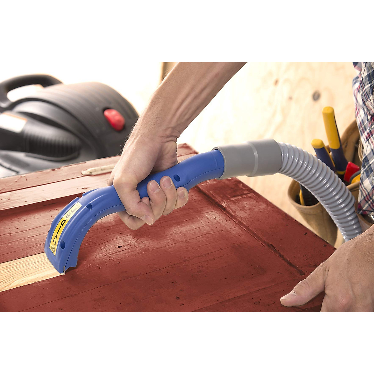 Oneida Air Systems Viper Vacuum Scraper® Ergonomic Textured Grip Wet/Dry Vac Attachment with Reversible Tungsten-Carbide Blade