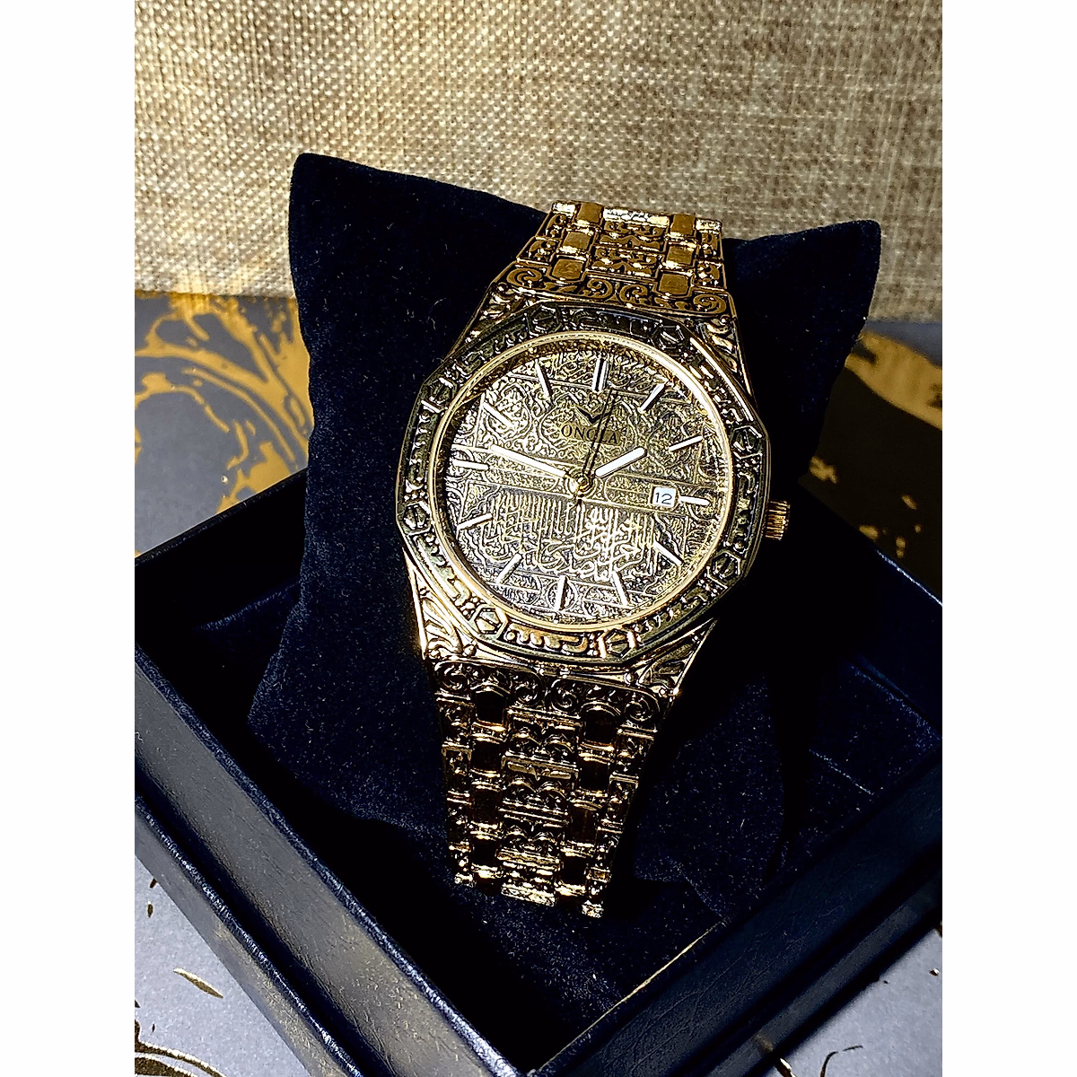 Men's Women's Hexagonal Black Gold Arabic Versus Dial Wrist Watch Band Luxury Bracelet Dial Watch For Men Women Hip Hop Watch, Waterproof Calendar Watch Fashion Classic Design Watch for Men