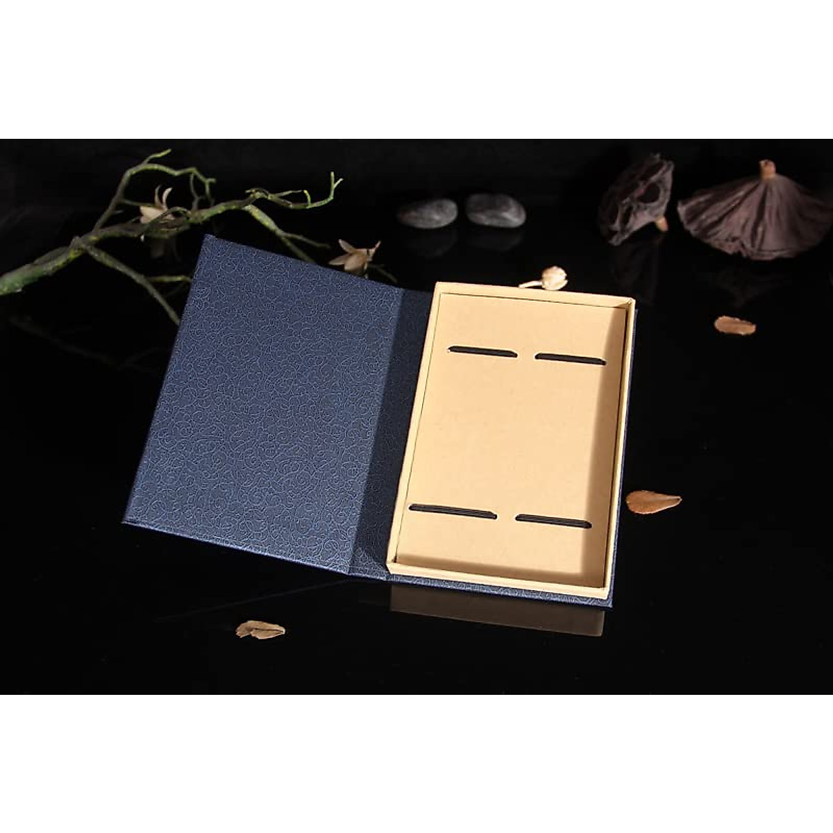 ZGZDFC 2 Pcs Wooden Bookmarks,Painted Craft Bookmarks,Gift Box Set,Ideal Gifts for Friends/Kids/Teacher Present.Natural Wood,Best Gift(MSQ-PGY)