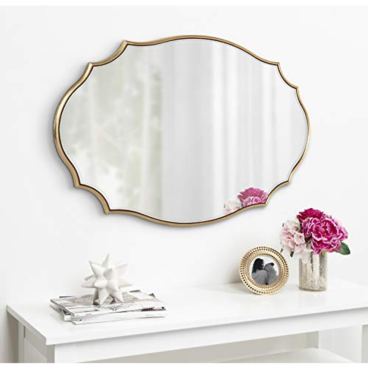 Kate and Laurel Leanna Scalloped Oval Wall Mirror, 24" x 36", Gold Leaf, Chic Modern Glam Wall Accent