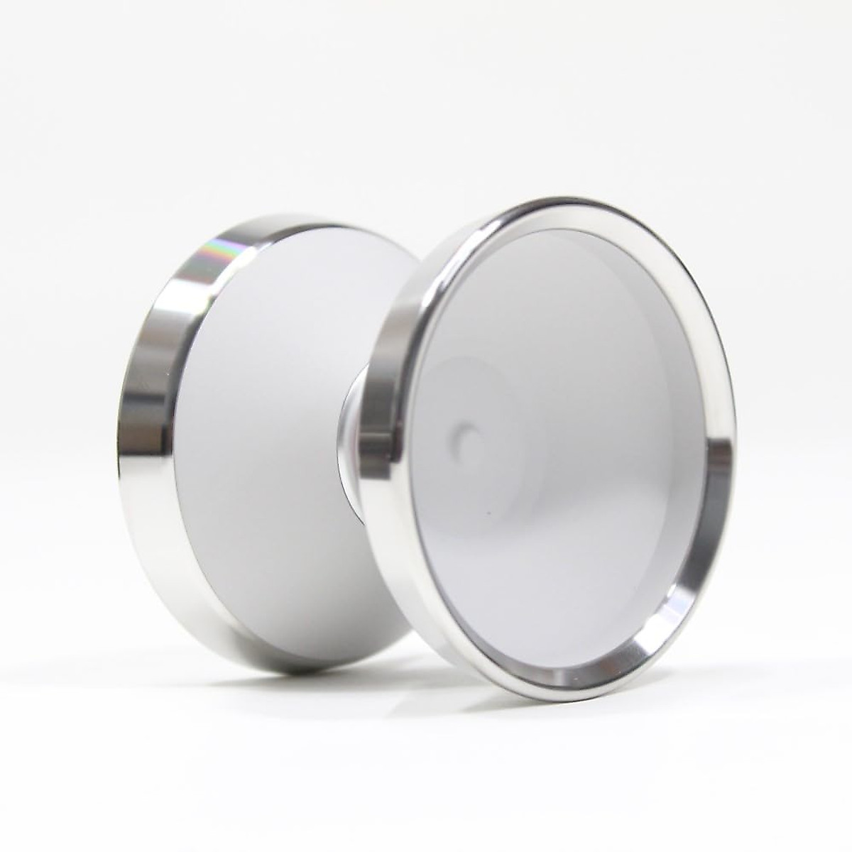 yoyofriends MG SS Gyrfalcon Yo-Yo - Tri-Material - Magnesium YoYo (White with Raw Rings)