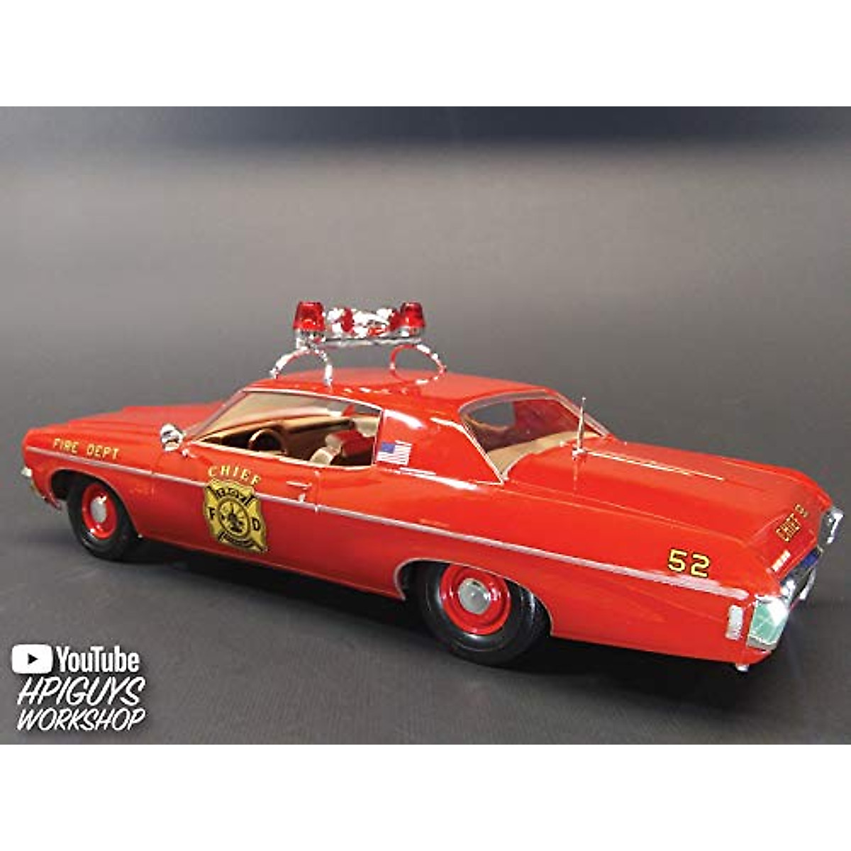 AMT 1970 Chevy Impala Fire Chief 1:25 Scale Model Kit