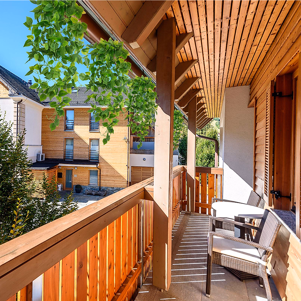 Hanging Plants 6 Pcs Faux Ferns Fake Ivy Hanging Vines Fake Plants Artificial Hanging Plants Wall Plants for Home Garden Room Party Weddings Indoor Outdoor Decorations (Green)