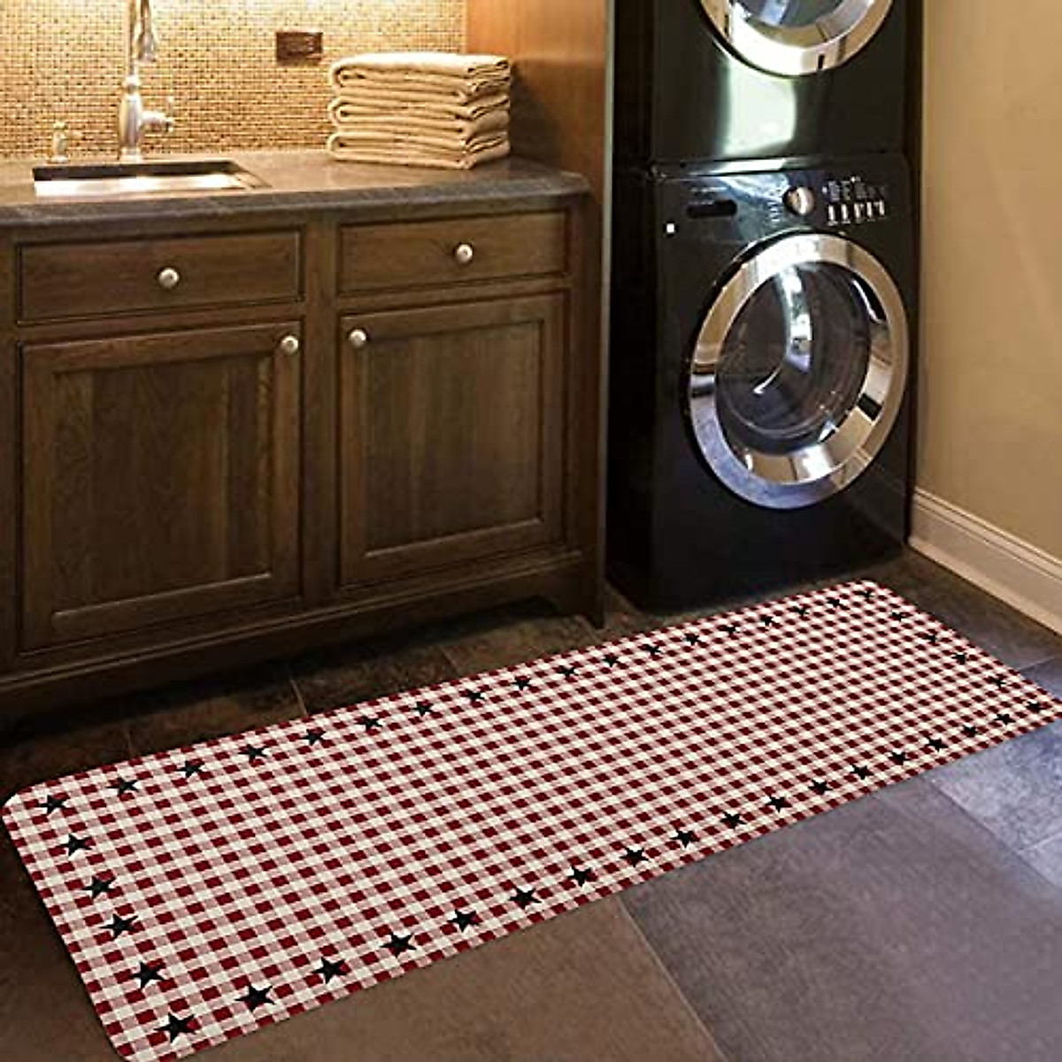 Libaoge Kitchen Mat Rug 1 PCS Country Star Berry Red Buffalo Plaid Runner Rug Anti-Fatigue Comfort Memory Foam Standing Mat Non-Slip Floor Door Mat for Bathroom Bedroom 16x47in