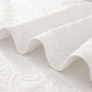 Whale Flotilla 3 Piece Queen Size Quilt Set, Soft Reversible Embossed Queen Quilts Bedding Set, Lightweight Bedspreads Coverlets with Boho Pattern for All Seasons, White