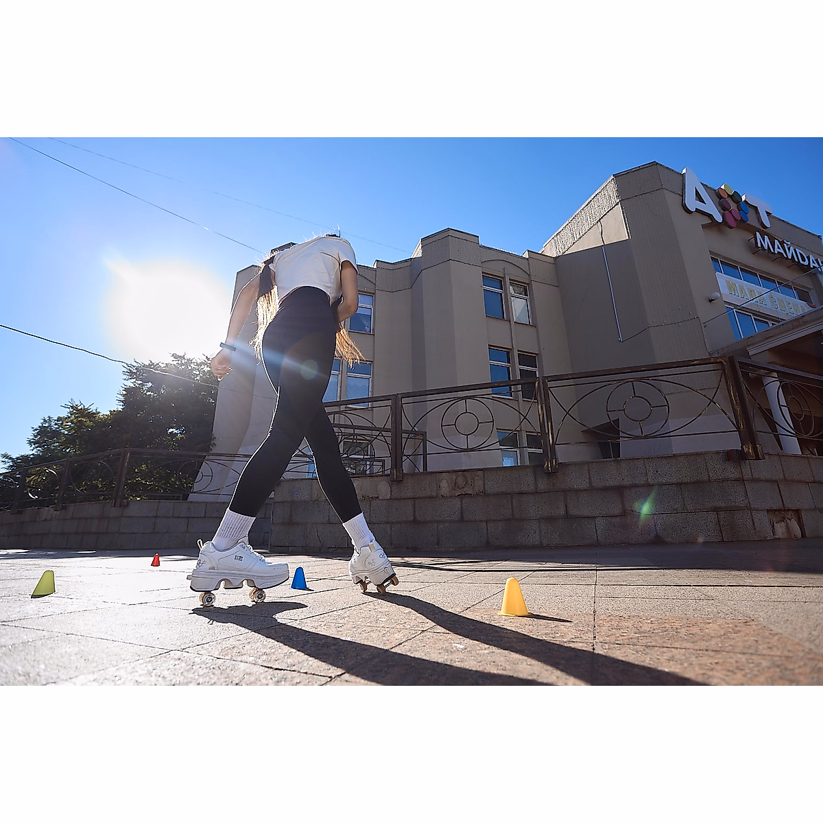 TAILORIA Four-Wheel Skate Shoes Children's Roller Shoes Detachable Roller Skates Unisex Kick-Roller Shoes Skating Cool Running Shoes