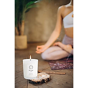 Chez Juju Lavender Scented Candle | 100% Pure Natural Soybean Wax | Luxurious Clean Burning Aromatherapy | Plant Based Vegan Eco Friendly | Pilates, Yoga, Bath, Gift, Relax, Meditation Candle
