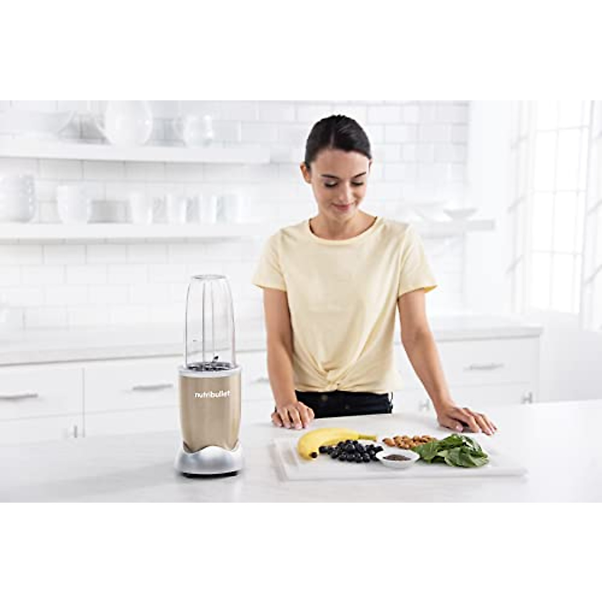 NutriBullet Pro - 13-Piece High-Speed Blender/Mixer System with Hardcover Recipe Book Included (900 Watts) Champagne, Standard