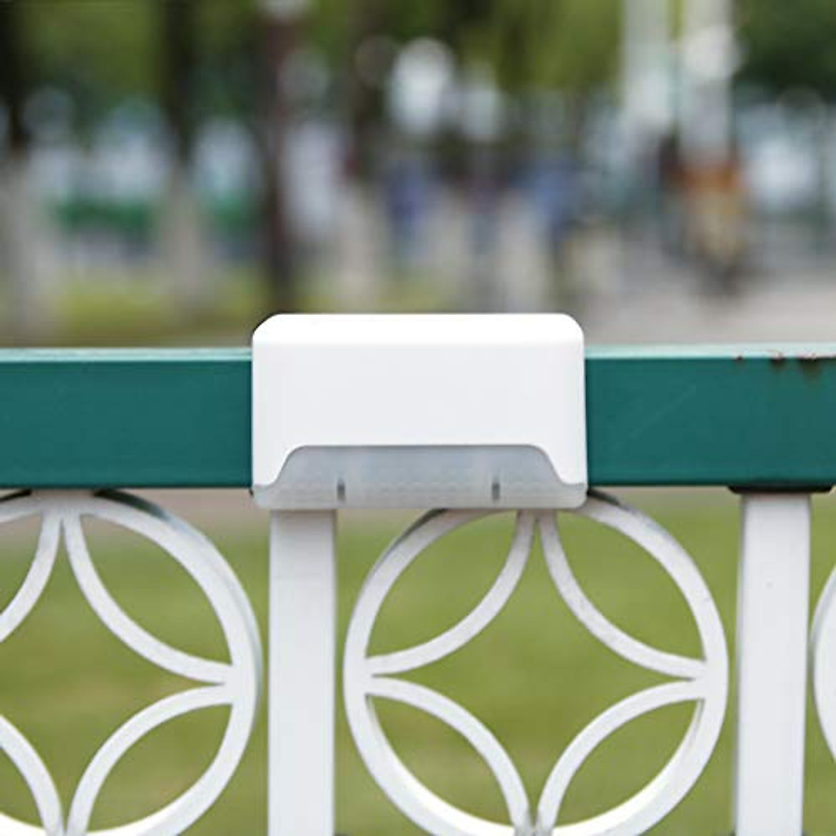 Solar Deck Lights 1 LED Wall Light Outdoor Garden Wall Lighting Fence Light Waterproof Landscape Courtyard Solar Ladder Light Color Changing Light Suitable for Outdoors Celebrations Pack of 4 Pieces