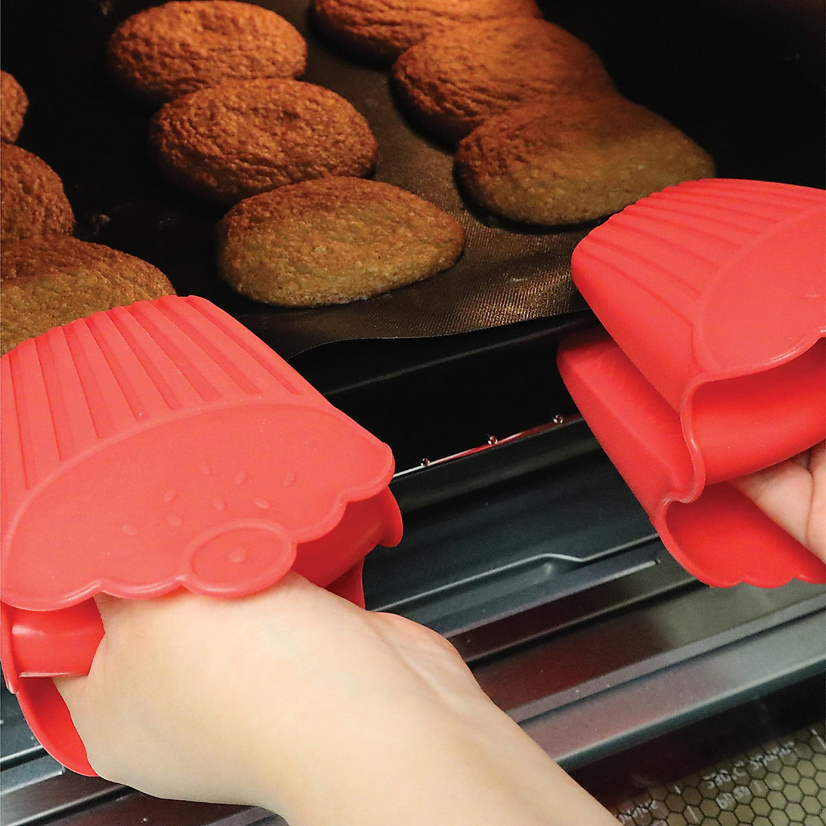 Baker's Secret - Cute Silicone Oven Mitts Pot Holder Set of 2, Extra Grip, Cupcake Muffin Design Oven Mitt, Kitchen Accessories - Red