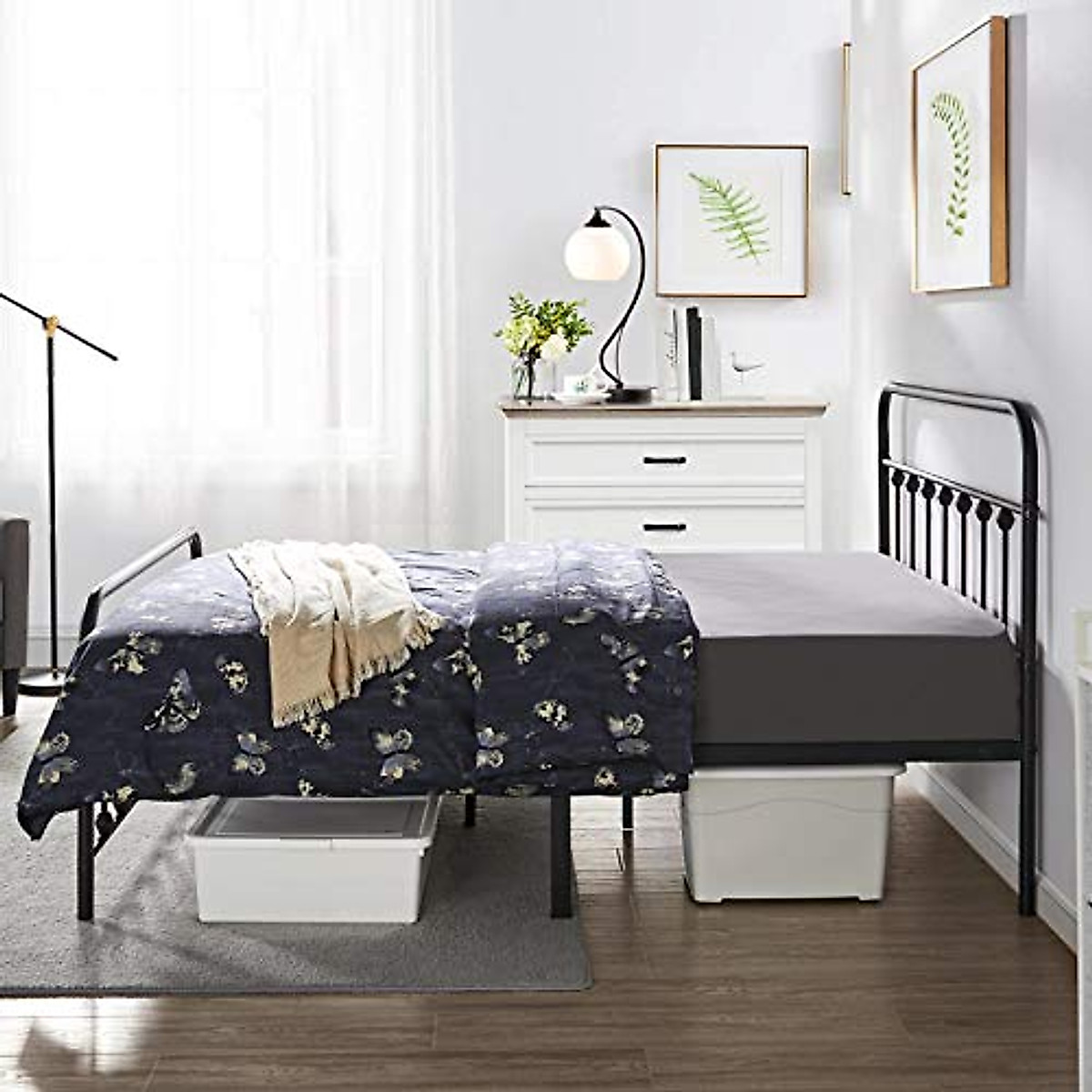 Yaheetech Classic Metal Platform Bed Frame Mattress Foundation with Victorian Style Iron-Art Headboard/Footboard/Under Bed Storage/No Box Spring Needed/Queen Size Black