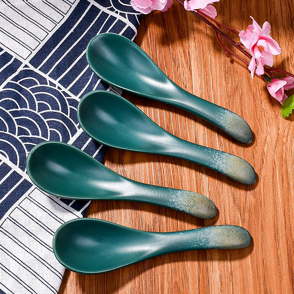 Ceramic Soup Spoons set of 4, Asian Japanese Soup Spoons Suitable for Pho Wonton Noodle Ramen Oat