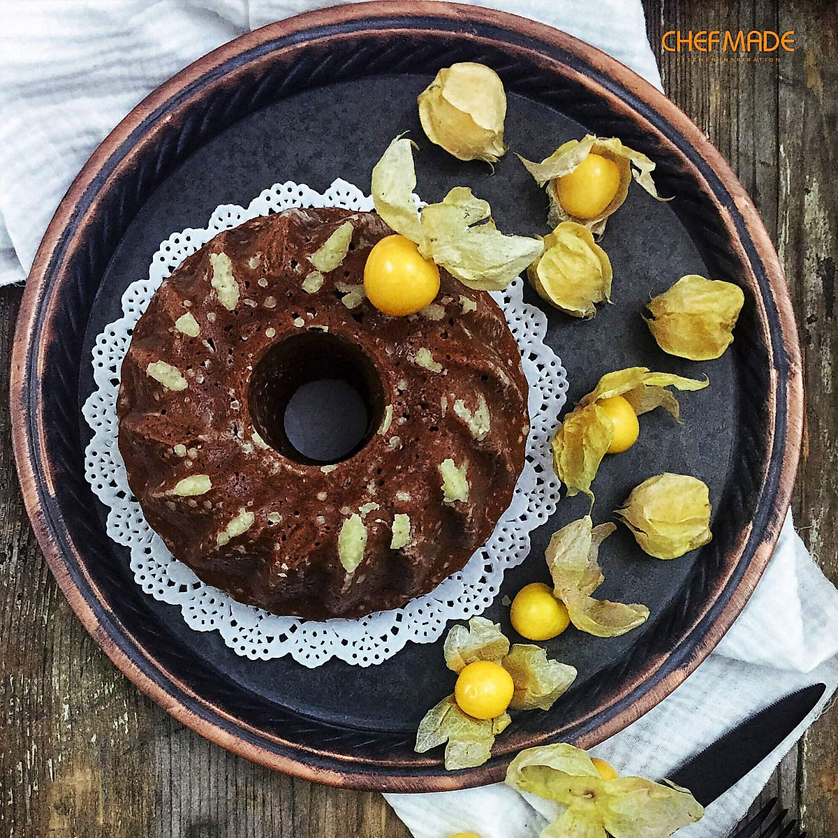 CHEFMADE Tube Cake Pan, 6.5-Inch Non-Stick Vortex-Shaped Tube Pan Kugelhopf Mold for Oven and Instant Pot Baking (Champagne Gold)