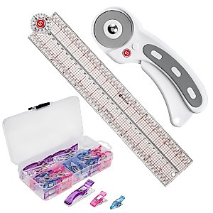 SINGER Quilting Tool Kit with 24-Count Fabric Clips, 24-Inch Folding Ruler, and 45mm Rotary Cutter - Quilting Supplies for Patternmaking, Sewing, Fabric Work