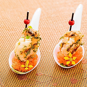 Kingrol 200 Plastic Appetizer Spoons, Disposable Tasting Spoons for Desserts, Hors d'oeuvres, Soups, Sushi, Dipping Sauces - White