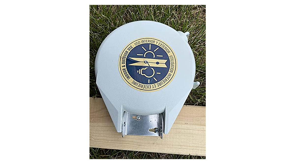 Blue Hawk 40-Ft Retractable Clothesline for Laundry Needs