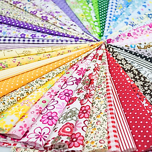 Foraineam 300Pcs 4" x 4" (10cm x 10cm) 60 Designs Assorted Cotton Craft Fabric Bundle Printed Patchwork Squares for DIY Sewing Quilting Scrapbooking
