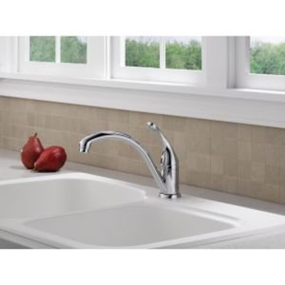 Delta Faucet 141-DST Single Handle Kitchen Faucet, 9.75 x 13.75 x 22.00 inches, Chrome