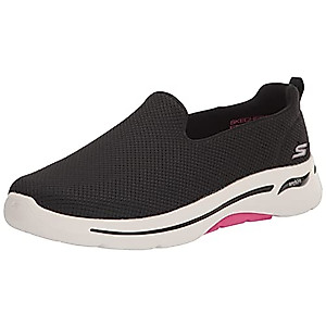 Skechers Women's Go Walk Arch Fit-Grateful Sneakers, Black/Hot Pink, 9