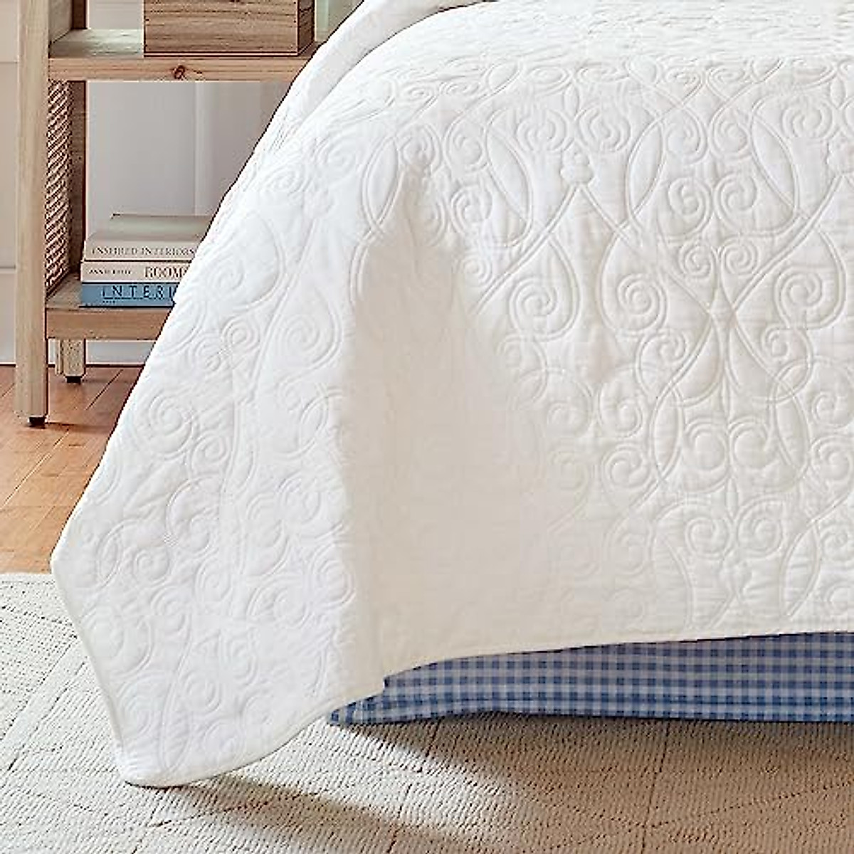 Laura Ashley Felicity Collection Quilt Set-100% Cotton, Reversible, All Season Bedding with Matching Sham(s), Pre-Washed for Added Softness, King, White