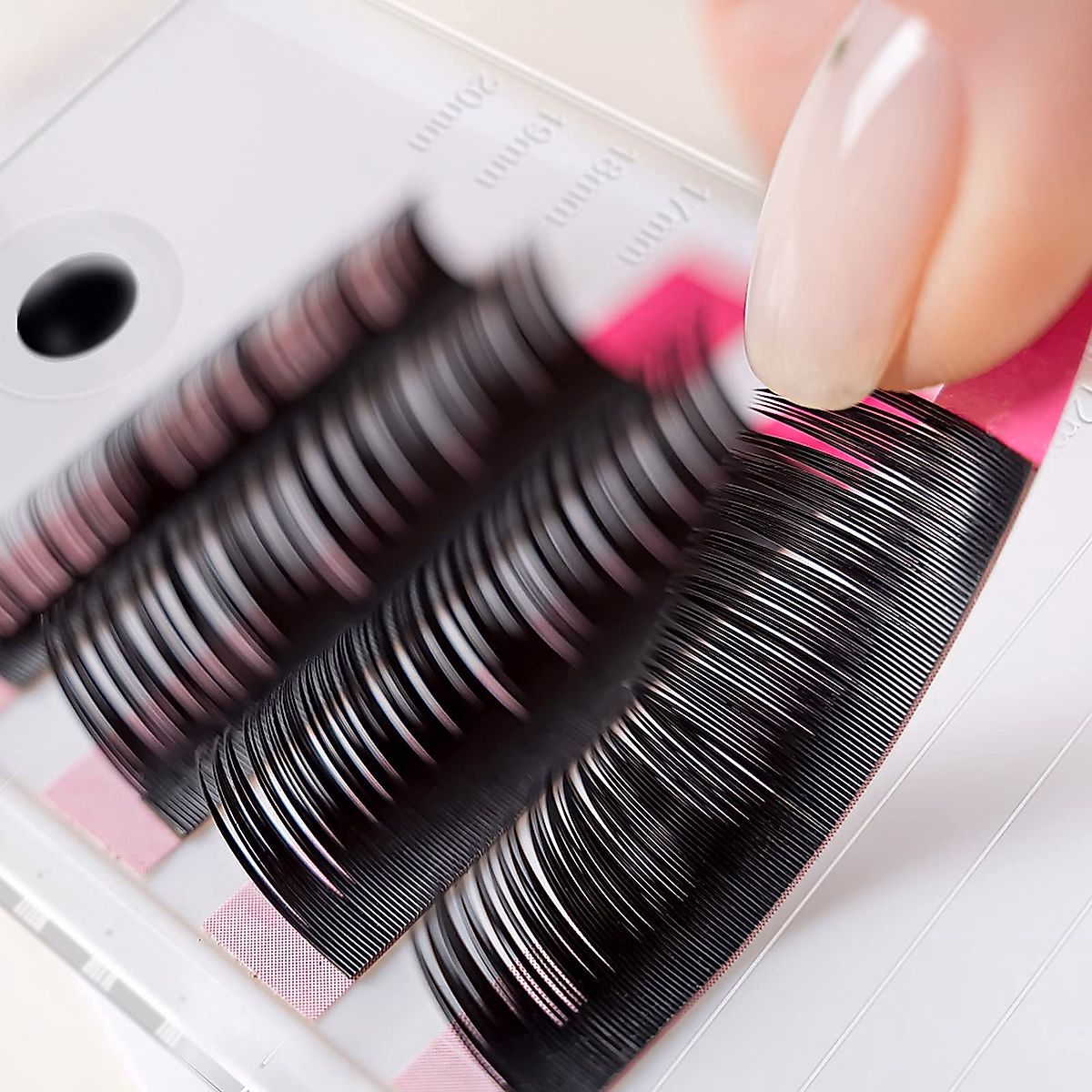 G2PLUS Glass False Lash Holder, 4'' x 2'' x 0.4''Lash Pallet for Lash Extensions, 2-in-1 Crystal False Lashes Adhesive Glue Pallet Holder for Eyelash Extensions