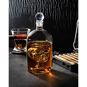 Kobi & Knight Premium Skull Decanter - Handmade Skull Whiskey Decanter with Airtight Stopper - Borosilicate Glass Skull Decanter - Thick Vodka, Rum, Gin, Tequila Bottle - 25fl oz / 750ml Skull Barware