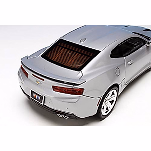 AMT AMT982 1:25 Scale 2016 Chevy Camaro SS Model Kit