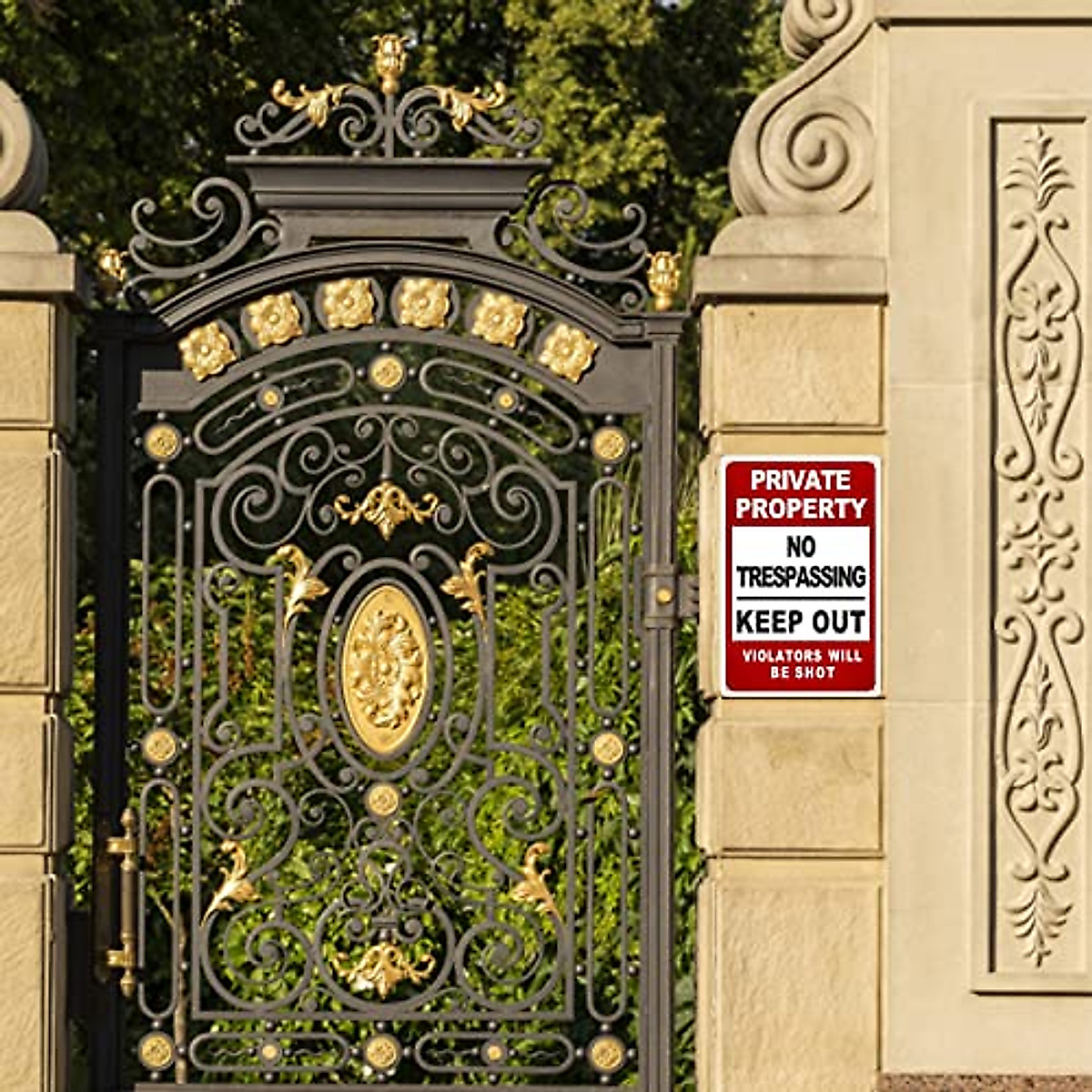 HANTAJANSS No Trespassing Sign Private Property Keep Out Warning Metal Sign, Retro Safety Tin Signs for Outdoors Use, Yard, Farm, Fence, Home