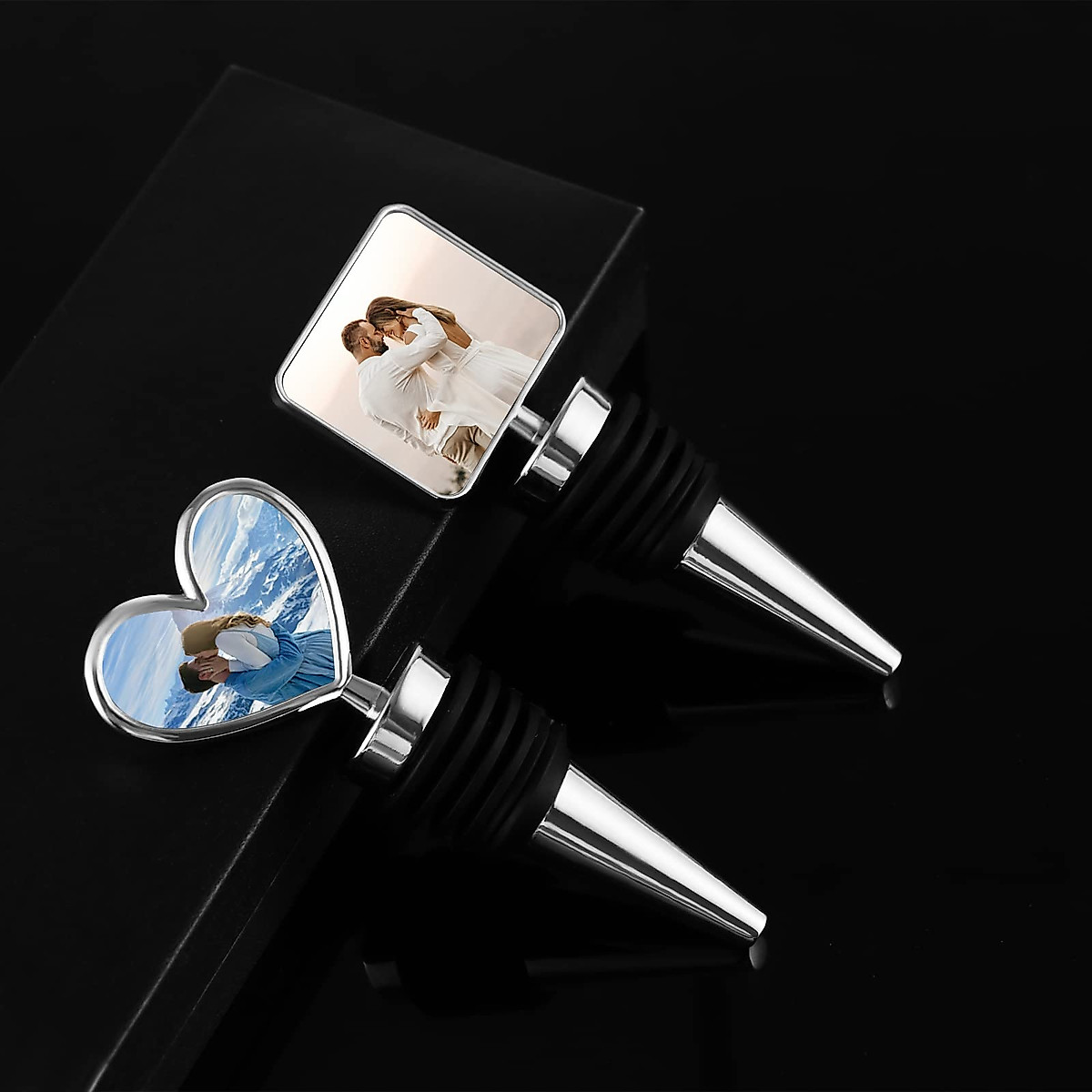 Personalized Wine Bottle Stopper with Photo, OXYEFEI Custom Wine Bottle Stoppers Can be Reused, Used for Gifts, Bars, Holiday Parties, Weddings,2Pcs (silver)