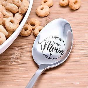topkoutáli 1 Set Engraved Stainless Steel Spoon Gift I Love You To The Moon And Back Spoon Dessert Spoon Ice Cream Spoon With Gift Box For Girlfriend Couple Birthday Anniversary Valentine's Day Gift