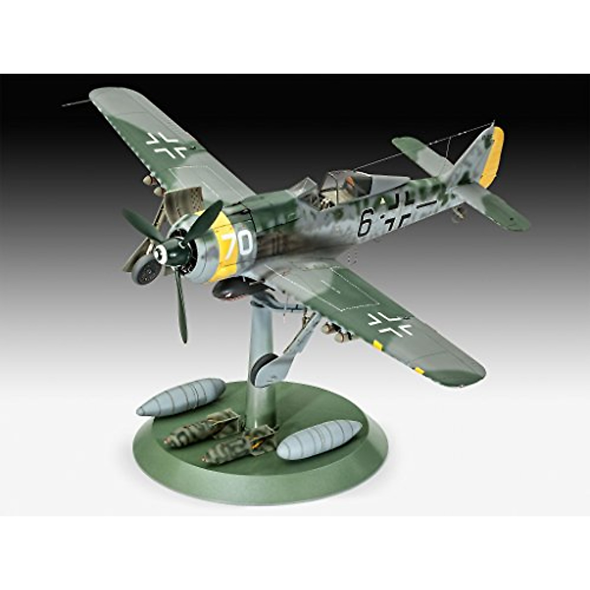 Revell 04869 Focke Wulf Fw190 F-8 Model Kit