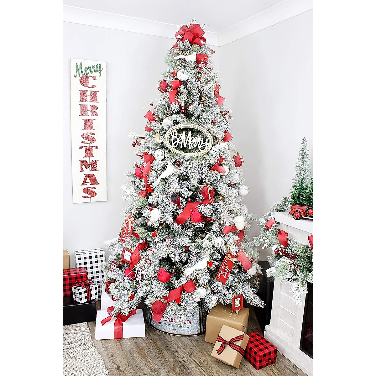 AuldHome Beaded Wooden Christmas Sign, "Be Merry" Oval Wood Holiday Decor Hanging Sign