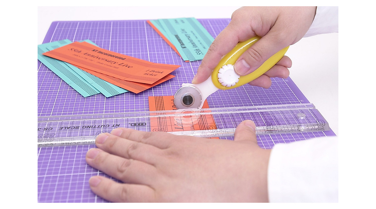 NT Cutter SK-2P Retractable Rotary Blade Cutter for Precise Perforation