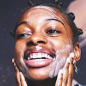 Starface Space Wash Foaming Facial Cleanser, Made with Willow Bark Extract, No Parabens, No Phthalates, No Sulfates, Gentle on All Skin Types, 4.2oz