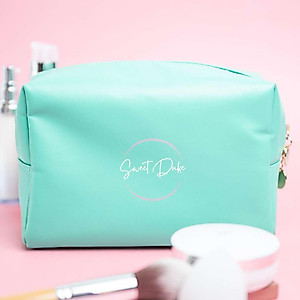 Premium PU Makeup Bag with Insulated Design & Vegan Synthetic Leather - Keep Your Makeup Safe and Dry with Water Resistant Cosmetic Bag - Perfect for Travel and Easy Cleaning