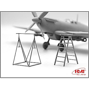 ICM 48081 - RAF Pilots and Ground Personnel (1939-1945) (7 Figures - 3 Pilots, 3 Mechanics, 1 Wren Member, and Dog Figure) - Scale 1:48