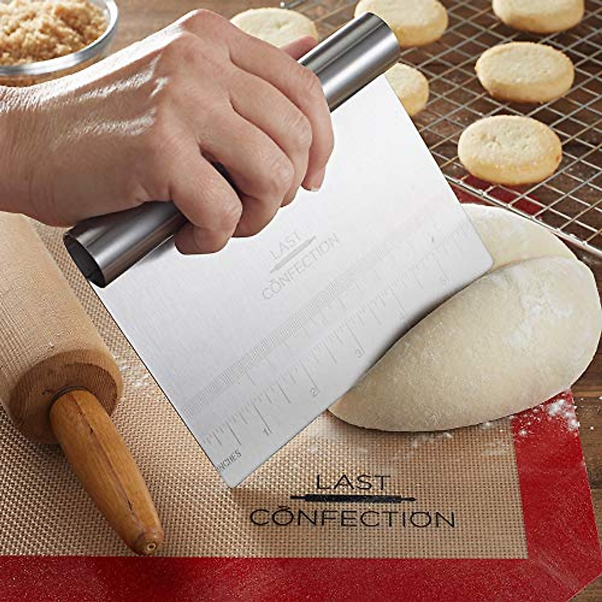 Last Confection Stainless Steel Bench Scraper/Pastry Dough Cutter Chopper for Bread, Pizza, Pasta and Cookies