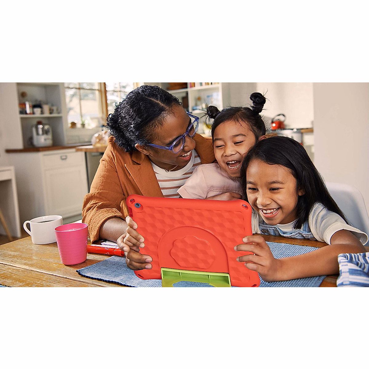 Oqddqo 10 in Tablet Case for Kids(2021 Release 11th Generation), iPad Light Weight Anti Slip Shockproof Kids Friendly Case for 10 inch Tablet(Red)