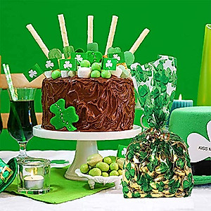100PCS St Patrick's Day Shamrock Cellophane Bags Party Favors - Saint Patrick's Day Lucky Shamrock Clover Cellophane Bags for Irish Party Decorations Supplies