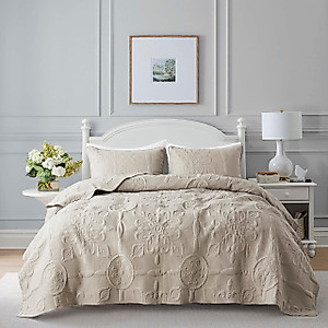 B2EVER Beige Damask Quilt Twin Size Bedding Sets with 1 Pillow Sham, Boho Bedspread Lightweight Soft Farmhouse Vintage Bohemian Coverlet Retro Jacquard Pattern Bed Cover for All Season, 2 Pieces