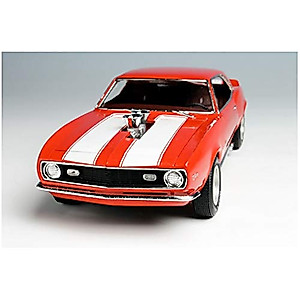 AMT 1968 Chevy Camaro Z/28 1:25 Scale Model Kit