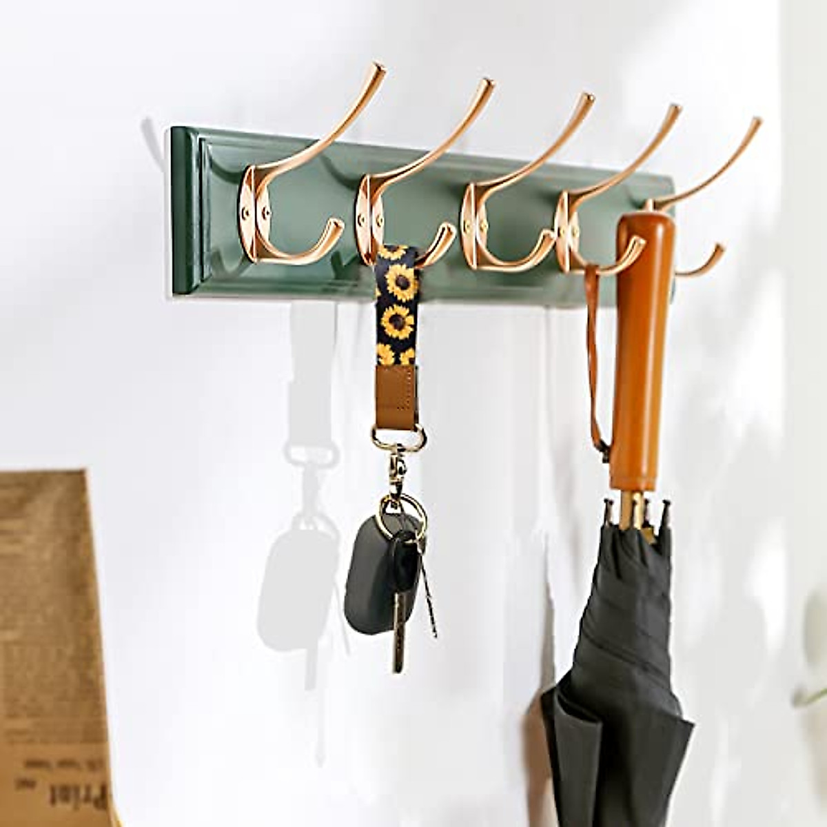 Handlein Key Ring Bracelet ，Mini Keychain Bracelet for Women，Key Rings for Keychains Holder Car ID Badges Card Wallet Phone Camera.(Sunflower)