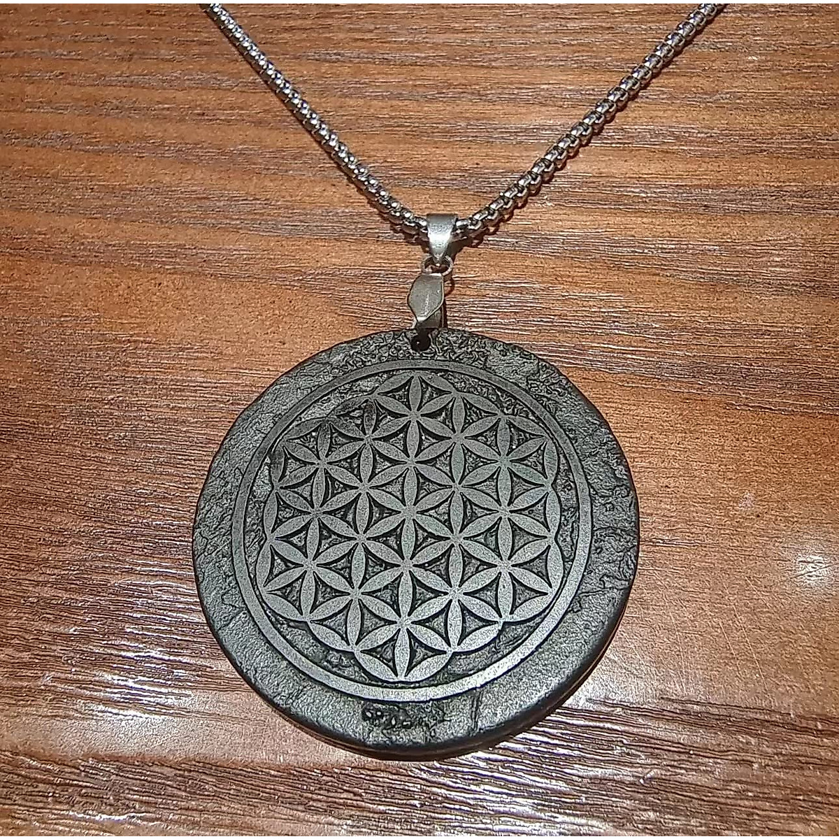 SZFMSWE Shungite necklace flower of life shungite stone pendant necklace